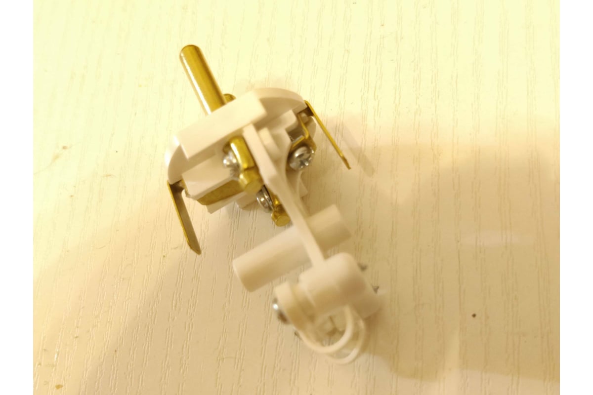 Вилка Bylectrica штепсельная с заземляющим контактом с кольцом каучук ...