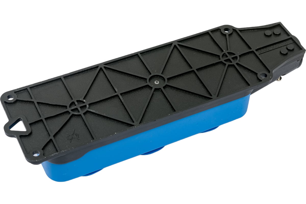 Тройная колодка TP Electric с заглушками, каучук, синяя 2P+E, 1х16A ...