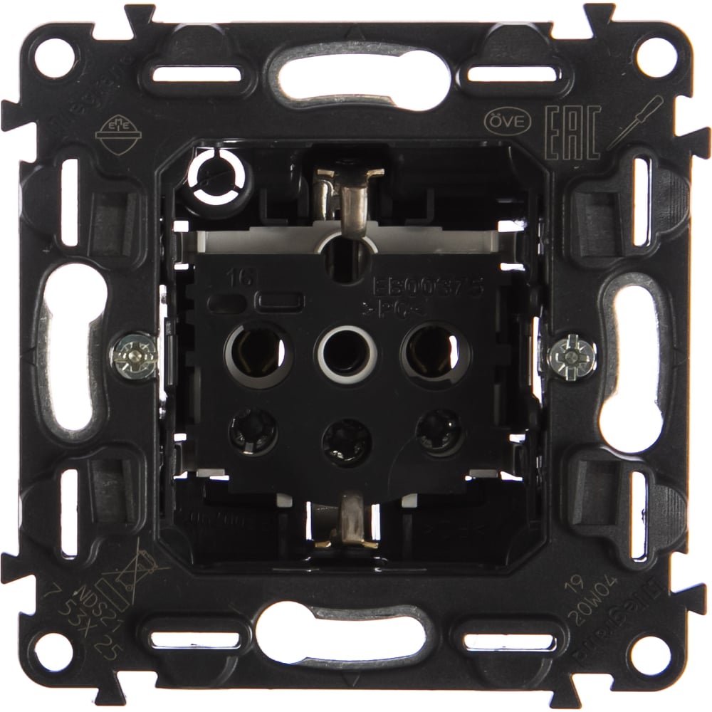 Механизм розетки Legrand Valena Inmatic 16 А 250 В 2К+З винтовые зажимы ...