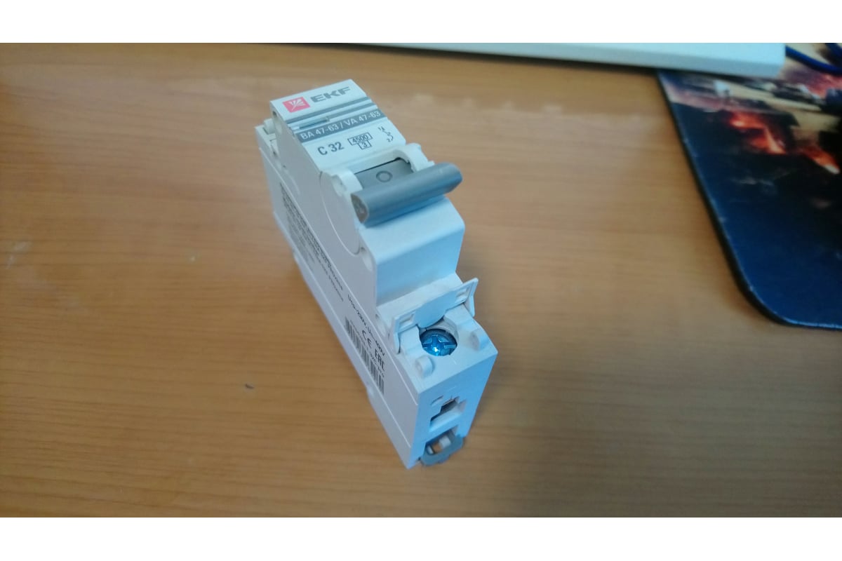 Автоматический выключатель EKF 1P 32А (C) 4,5кА ВА 47-29 Basic mcb4729-1-32C - выгодная цена ...