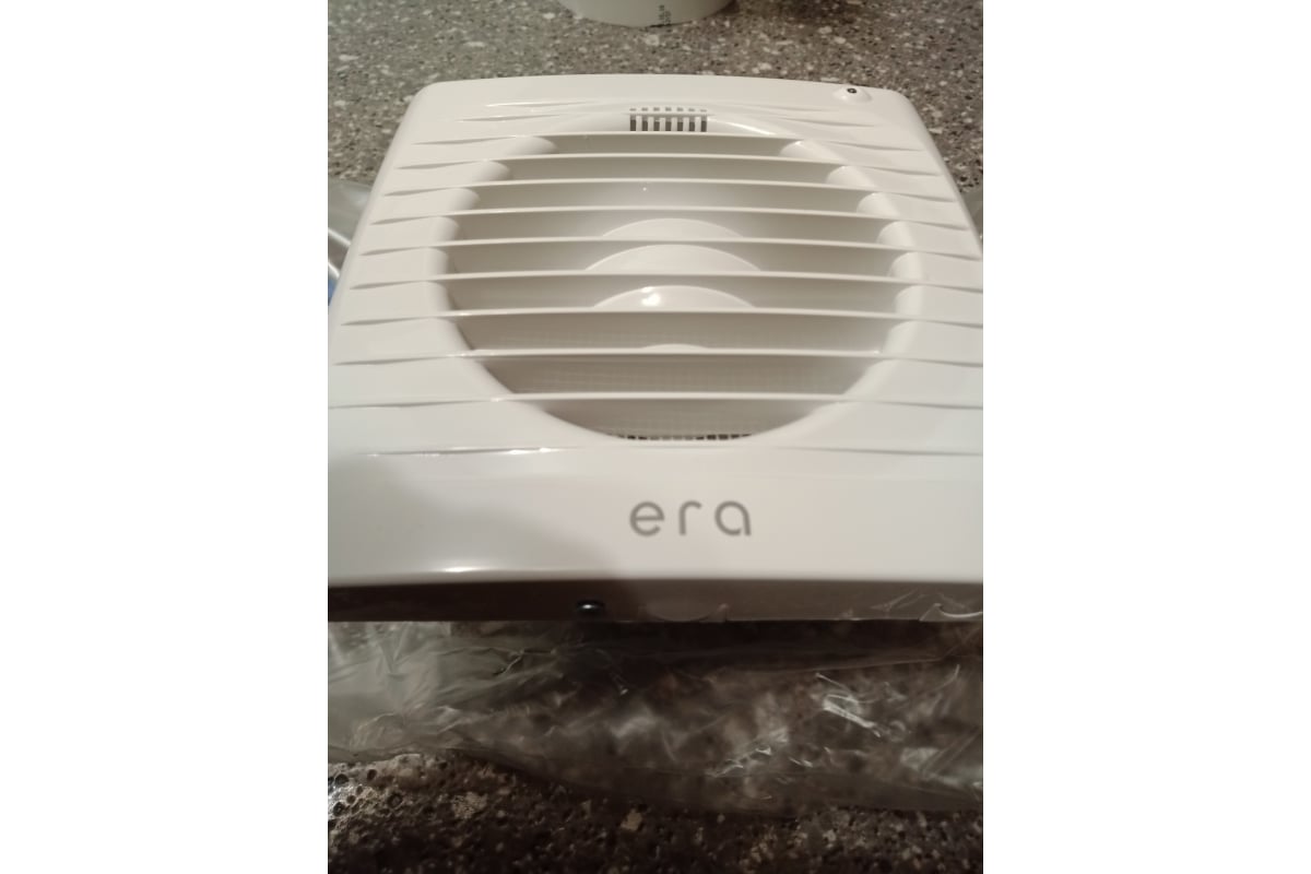 Осевой вытяжной вентилятор с обратным клапаном AURAMAX D 100 OPTIMA 4C ...