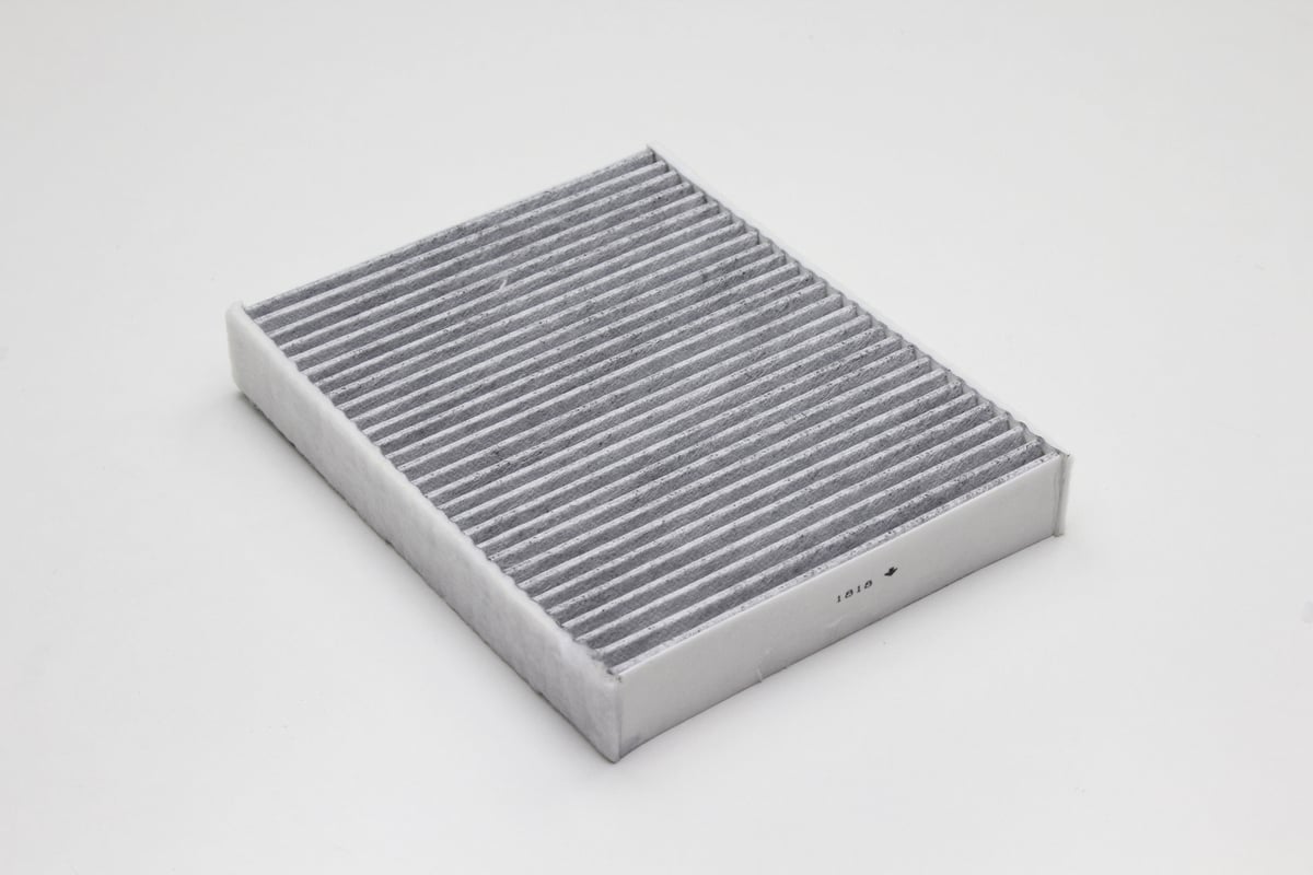 Фильтр салона (с.п. EU) угольный VW TOUAREG 3.0TSI, 3.0TDI, 4.2TDI 10 ...