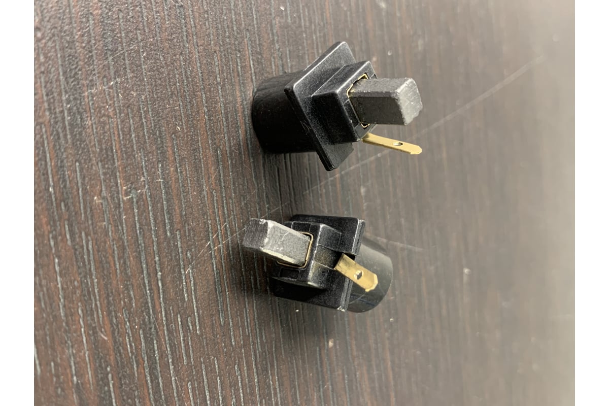 Щетки графитовые 2 шт для прямой шлифмашины ПМШ 170ЭЖК Elitech 1813. ...