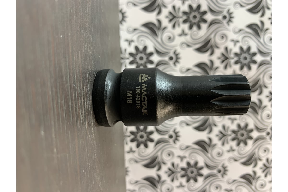 Торцевая насадка (1/2"; SPLINE; M18) для болта задней ступицы VAG ...