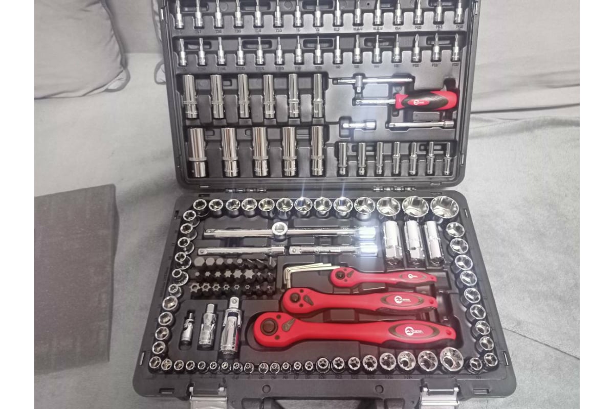 Профессиональный набор инструментов INTERTOOL 1/4 и 3/8 и 1/2, 151 шт., Cr-V ET-7151 - выгодная ...