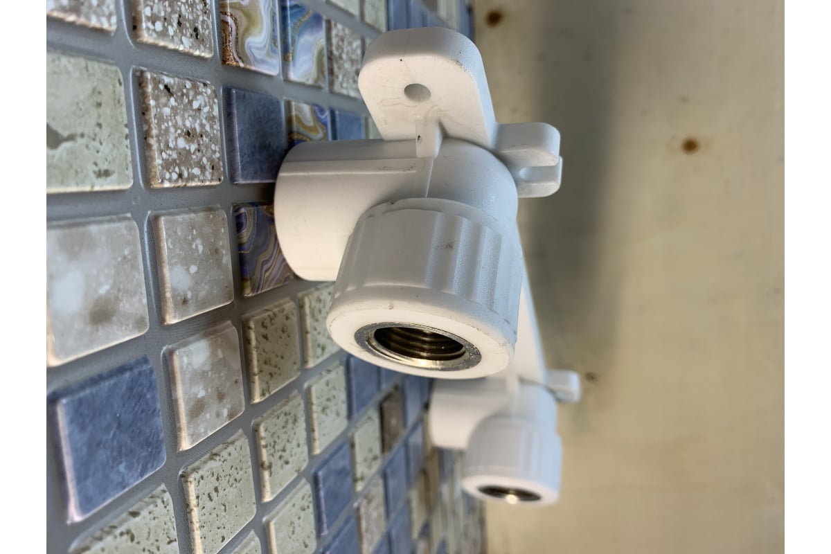 Монтажная планка VALFEX PP-R белая, 25х1/2 дюйма ВР, под смеситель ...