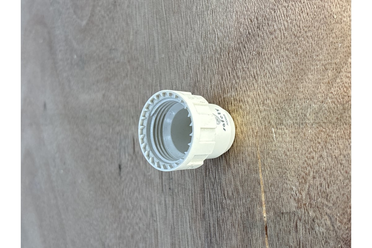 Заглушка ЗУБР ШиреФит накидная гайка 20 мм 51511-20 - выгодная цена ...