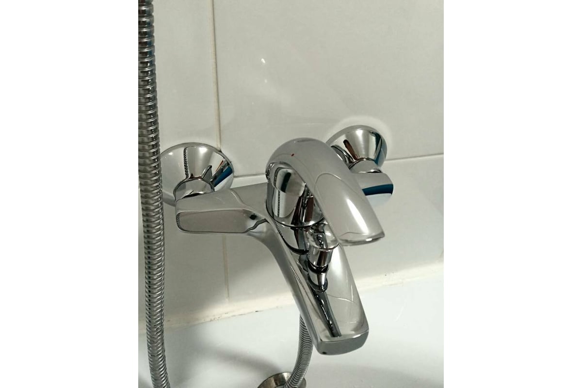 Однорычажный смеситель для ванны GROHE BauCurve Longlife 35 мм 23599000 ...