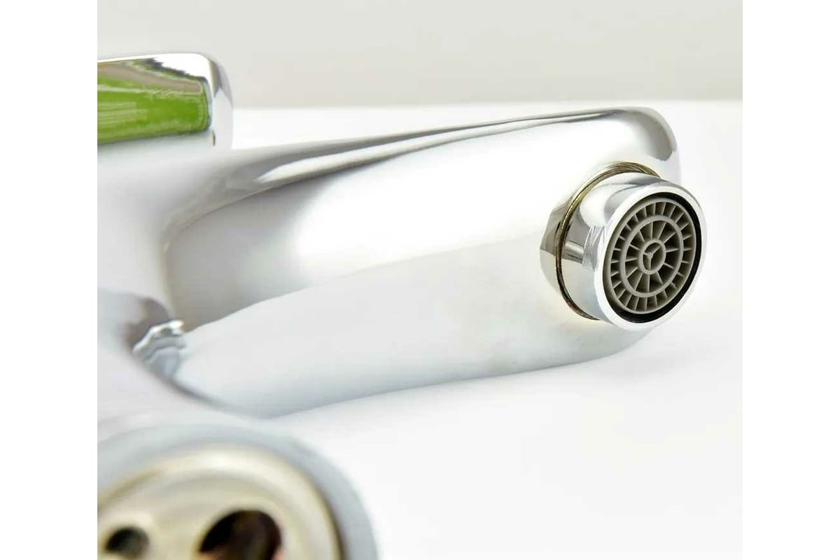 Смеситель для умывальника Juguni одноручный, с гибкой подводкой 0402 ...