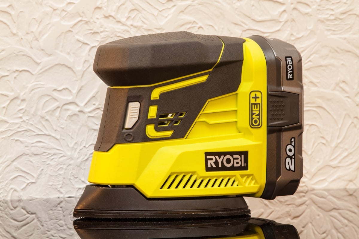 Дельташлифмашина Ryobi ONE+ R18PS-0 5133002443 - выгодная цена, отзывы ...