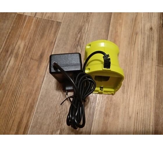 Зарядное устройство 18В ONE+ RC18115 Ryobi 5133003589 - выгодная цена ...
