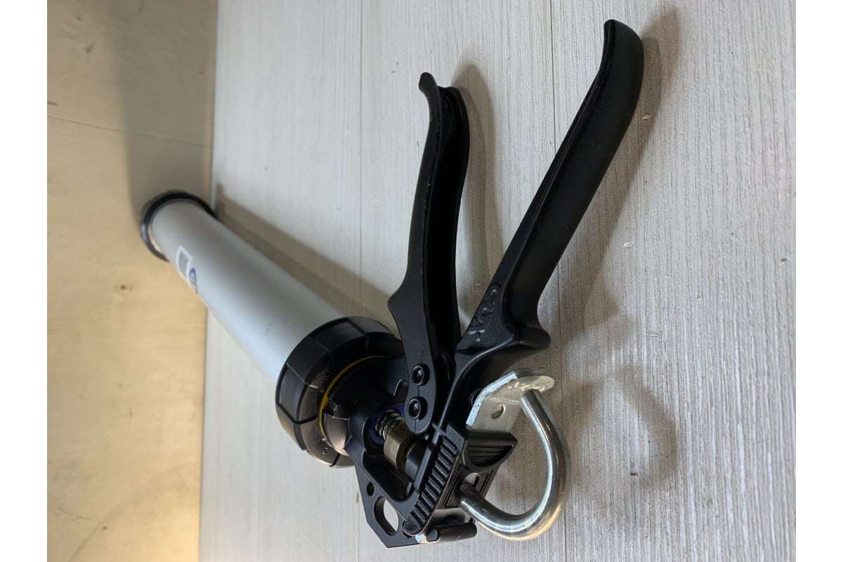 Механический пистолет для картриджей и саше COX Powerflow combi 600 ml ...