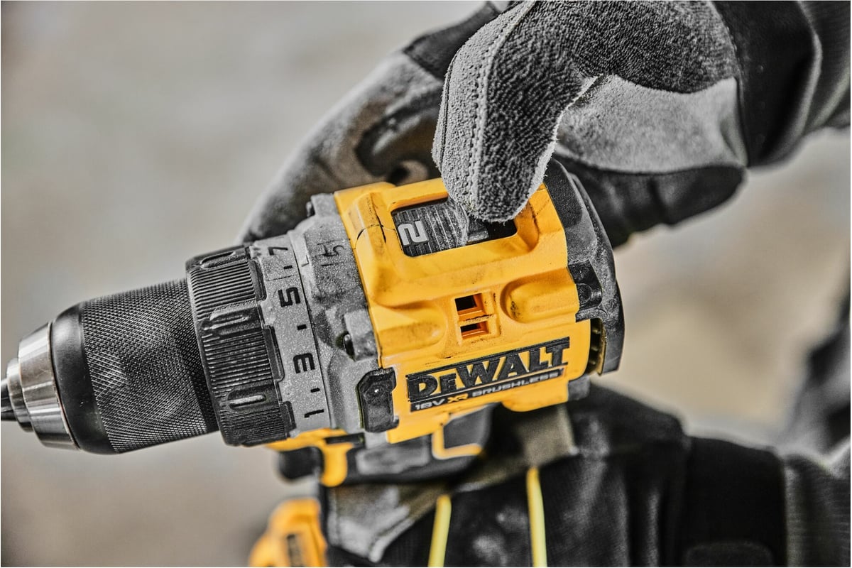 Бесщеточная дрель-шуруповерт DEWALT 2 скорости, 2 АКБ 18 В XR Li-Ion ...
