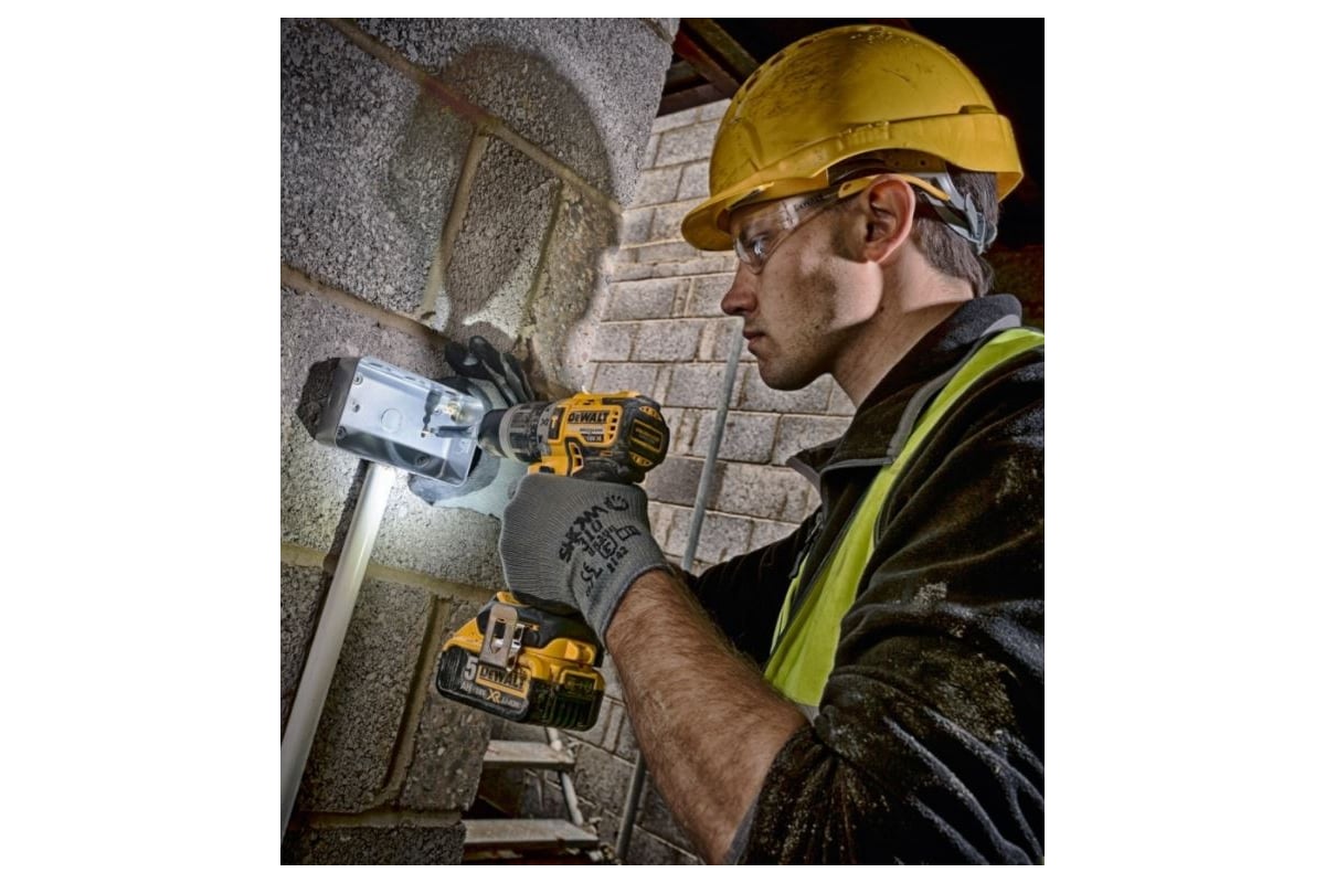 Бесщеточная ударная дрель-шуруповерт DEWALT DCD796D2 - выгодная цена ...