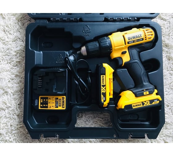 DeWalt DCD771D2