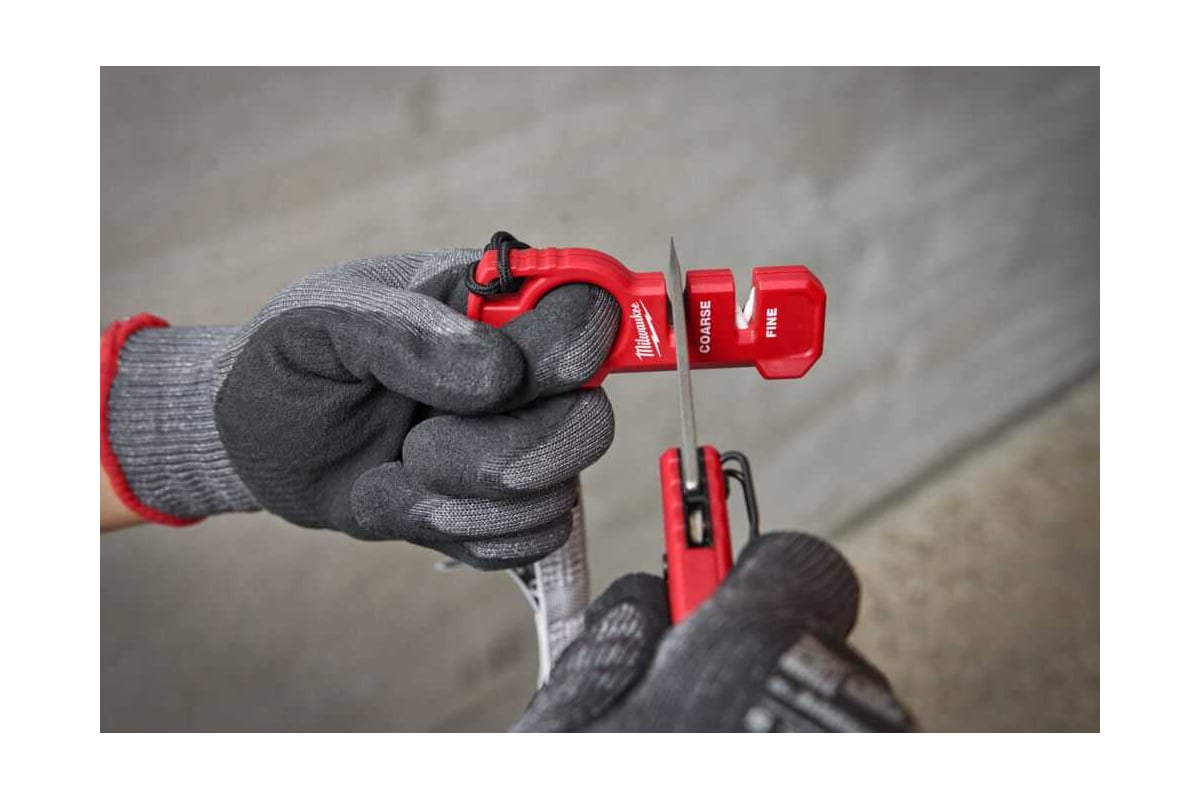 Точилка компактная для ножей Milwaukee (ножеточка) 4932478562 ...