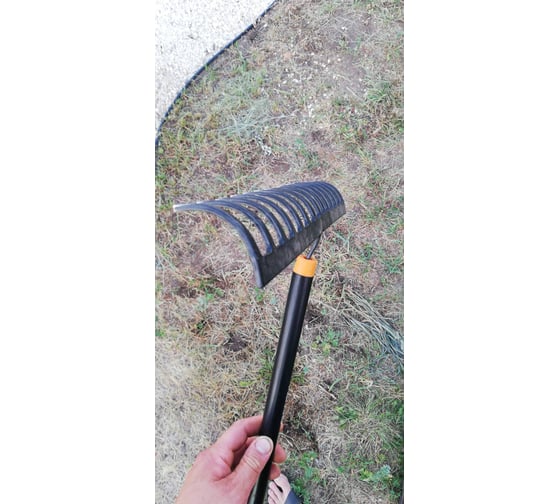 Грабли Fiskars SolidTM 1016036 - выгодная цена, отзывы, характеристики, фото - купить в Москве и РФ