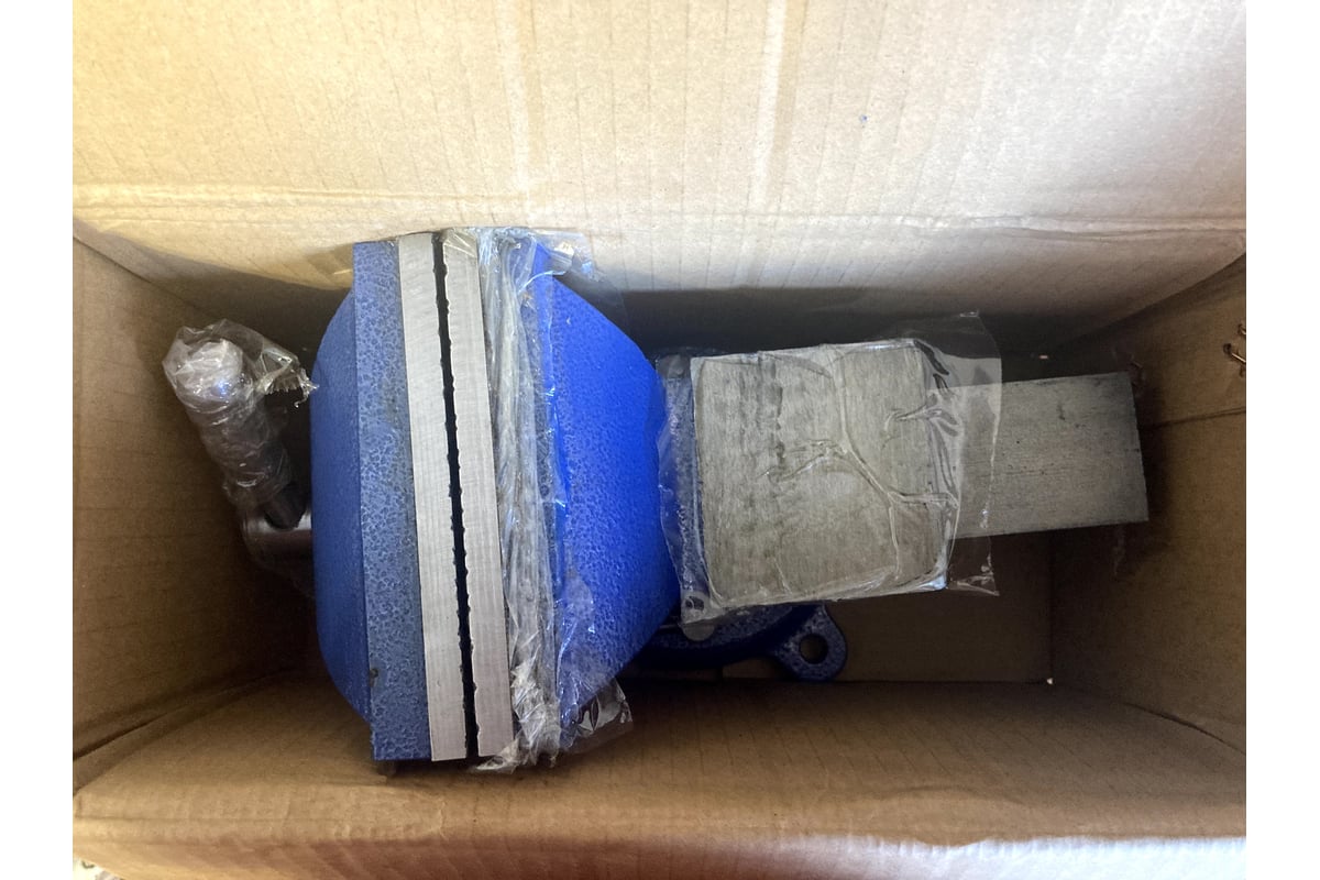 Слесарные тиски Sitomo ТСЧ-125 поворотные облегченные с наковальней SIT ...