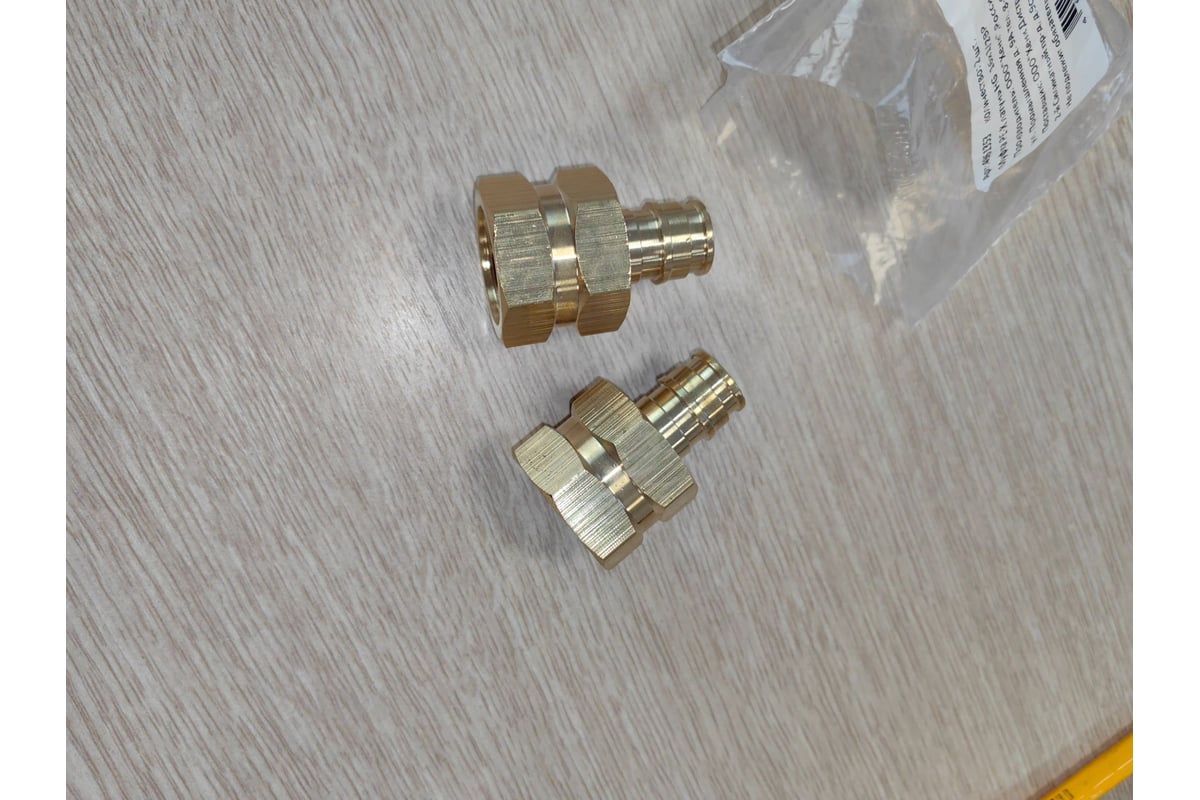 Муфта HG PE-X латунь 16x1/2 ВР, 2 шт 4961353 - выгодная цена, отзывы ...