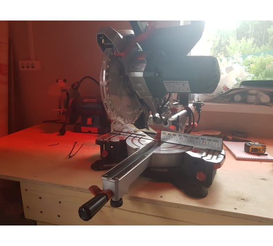 Торцовочная пила Metabo KGS 216 M 619260000 - выгодная цена, отзывы ...