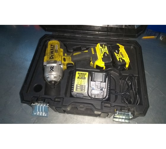 Аккумуляторный гайковерт DEWALT DCF 899 P2 - выгодная цена, отзывы ...