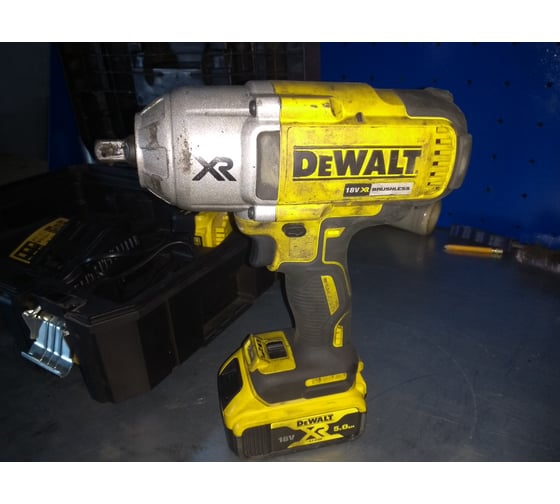 Аккумуляторный гайковерт DEWALT DCF 899 P2 - выгодная цена, отзывы ...