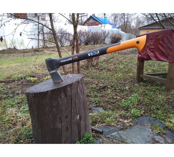 Топор-колун FISKARS X17-M 1015641 (122463) - выгодная цена, отзывы ...