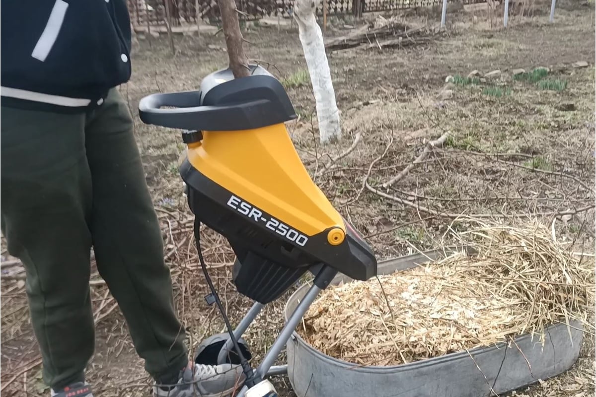 Электрический садовый измельчитель STEHER 2500 Вт ESR-2500 - выгодная ...