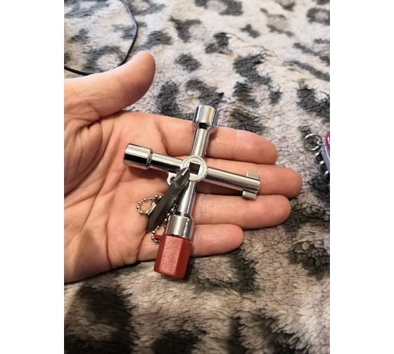 Ключ для электрошкафов КВТ КЭШ-5 78068 - выгодная цена, отзывы ...