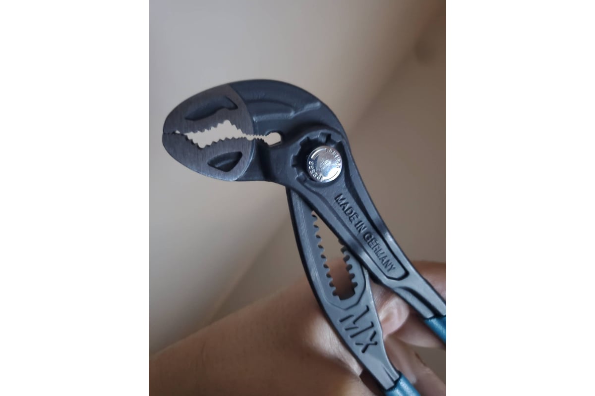 Клещи переставные, кнопочный механизм, обливные рукоятки, 250 мм GROSS ...