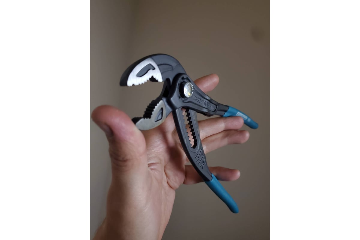 Клещи переставные, кнопочный механизм, обливные рукоятки, 250 мм GROSS ...